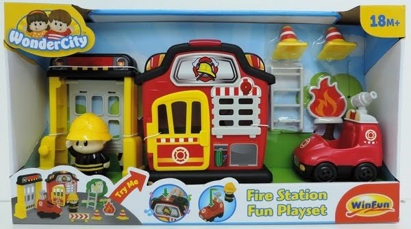 JUGUETE WIN FUN 1307-NL ESTACION DE BOMBEROS - Rayuela